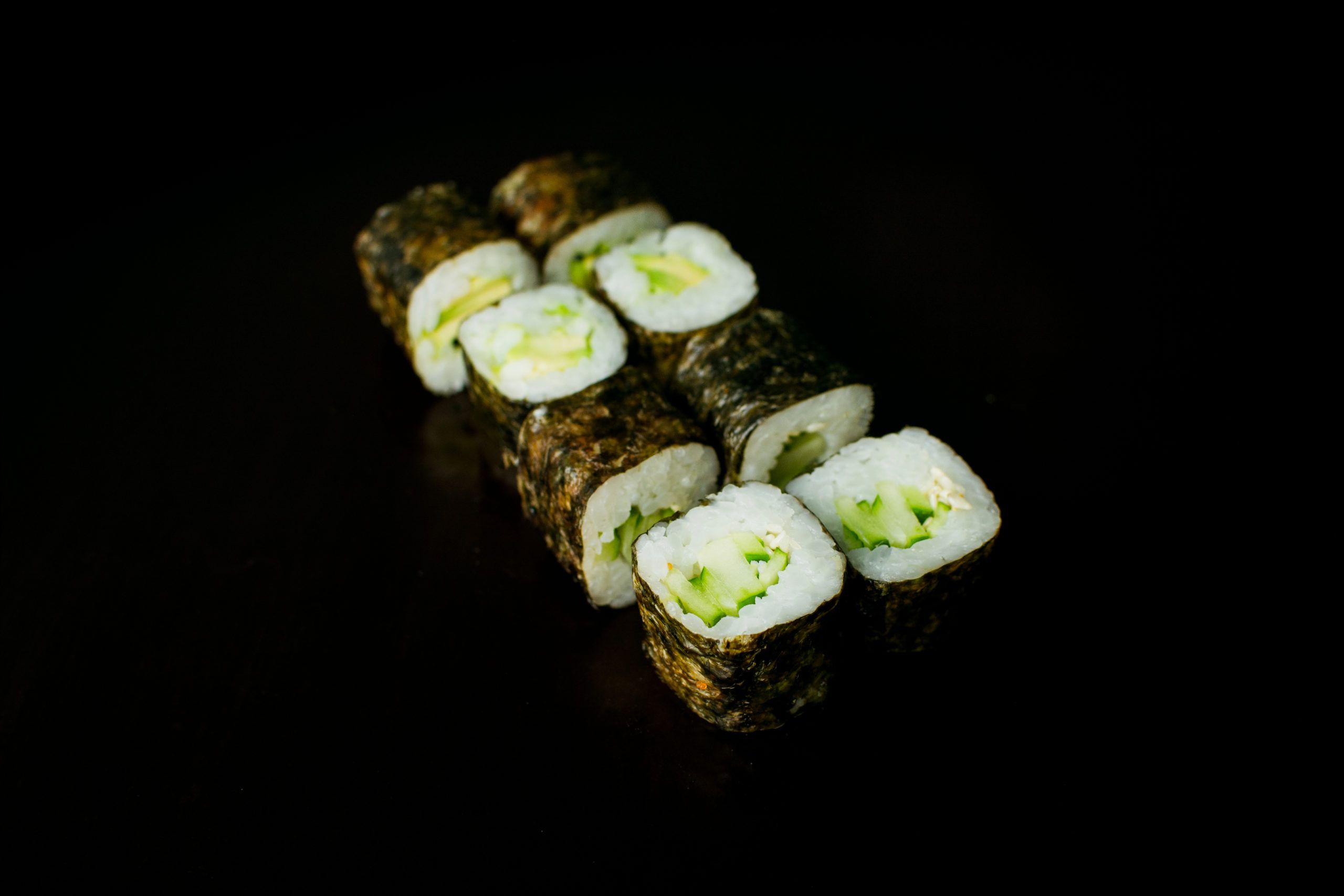 МАКІ З ОГІРКОМ